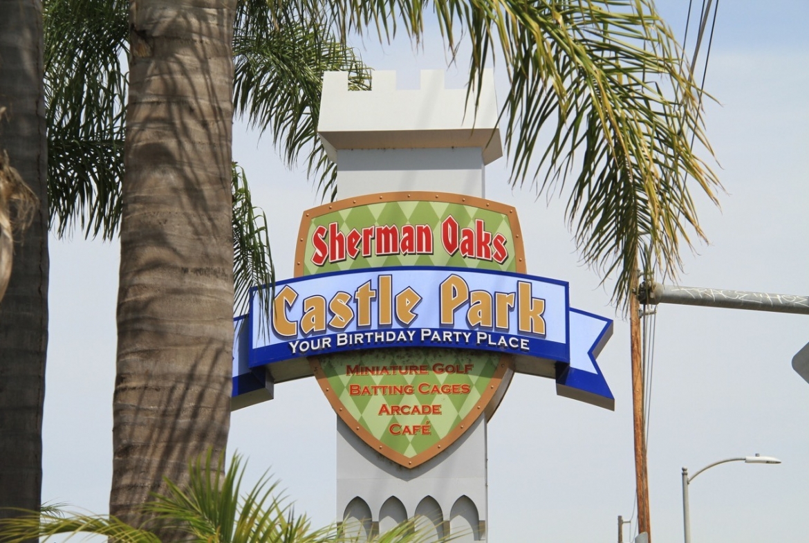 Sherman Oaks Castle Park – FilmLA Reservations